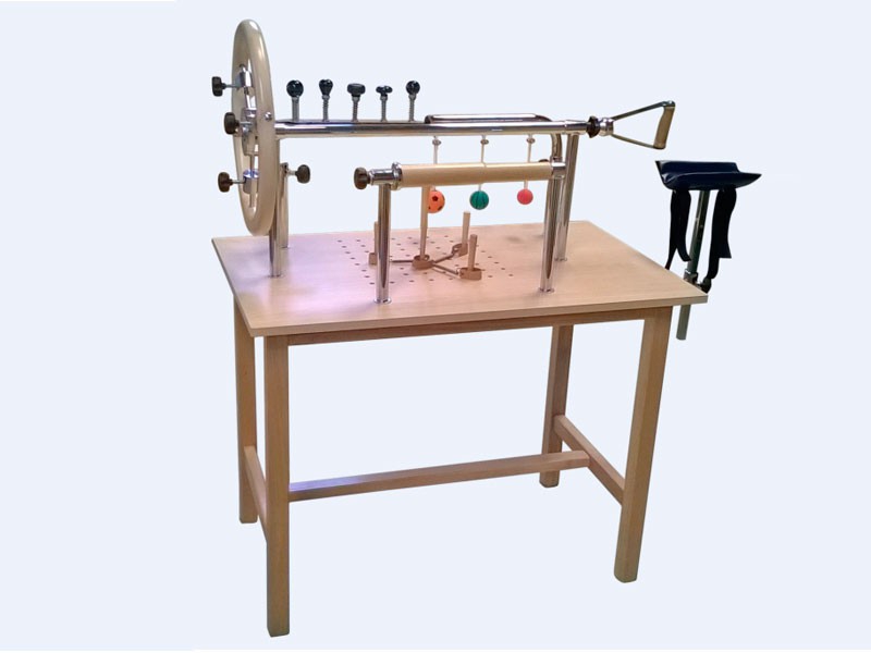 Wooden hands table: ideal for mechanotherapy exercises - Fisaude Store