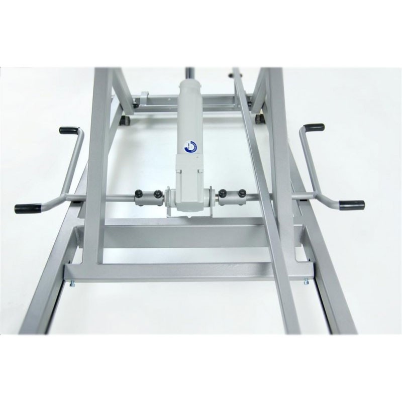 Hydraulic examination stretcher: three bodies, with central fold ...