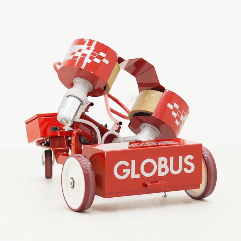 Globus eurogoal 1500: soccer ball machine for training at the highest ...